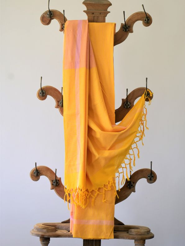 Handbuta Stole – Sabrangi